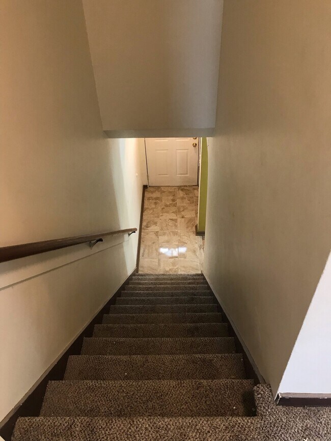 Keith St. - 2020 Keith St Eau Claire WI 54701 | Apartment Finder