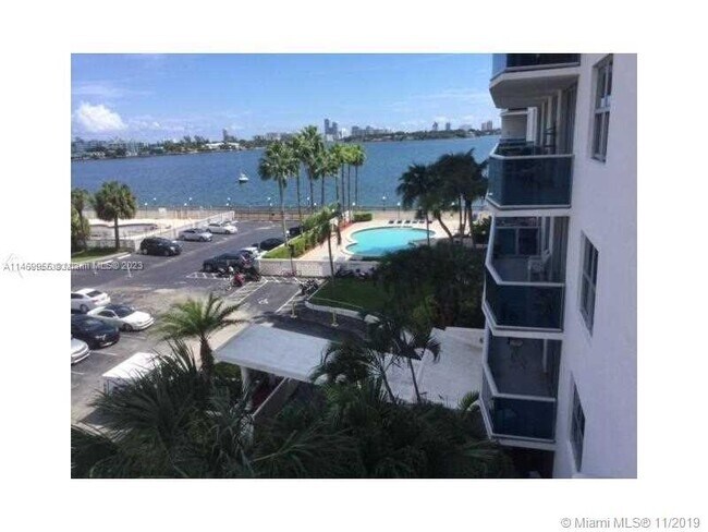 7501 E Treasure Dr - 7501 E Treasure Dr North Bay Village FL 33141 ...