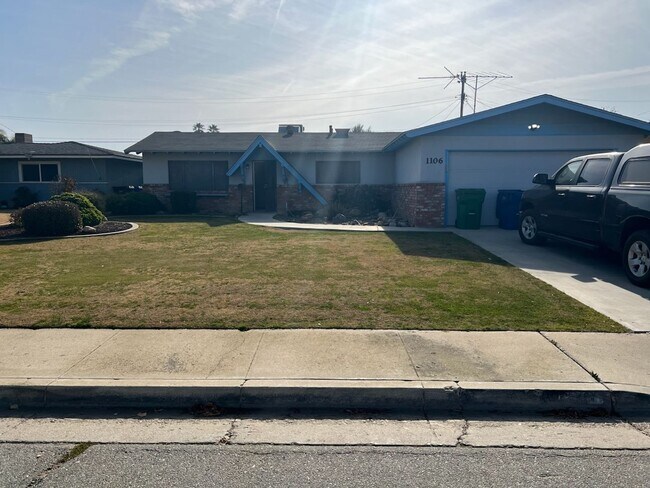Beautiful 2bd 2ba house Shafter - 1106 State Ave Shafter CA 93263 ...