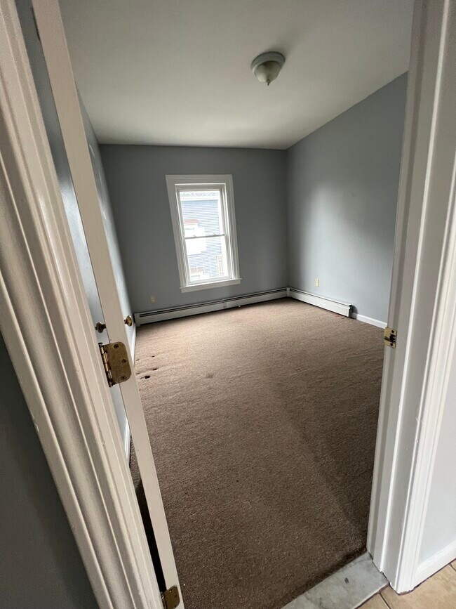 223 Park Ave - 223 Park Ave Woonsocket RI 02895 | Apartment Finder