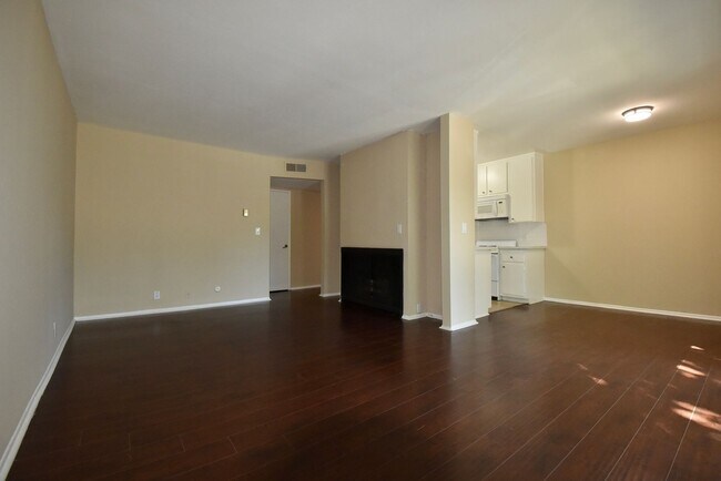 12241 - 12241 Burbank Blvd Los Angeles CA 91607 | Apartment Finder