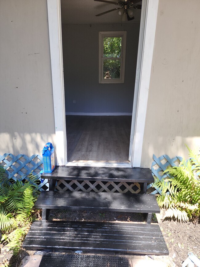 3314 Laurel Dale Dr - 3314 Laurel Dale Dr Tampa FL 33618 | Apartment Finder