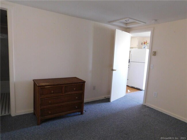 27 Shaw St - 27 Shaw St New London CT 06320 | Apartment Finder