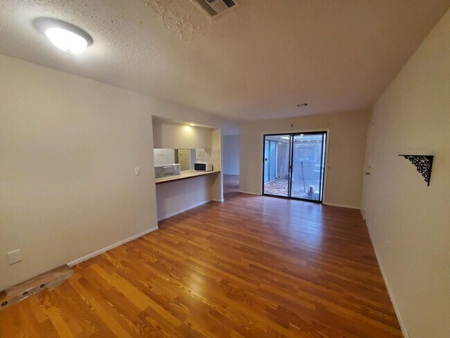 504 S Paula Ave - 504 S Paula Ave Wichita KS 67209 | Apartment Finder