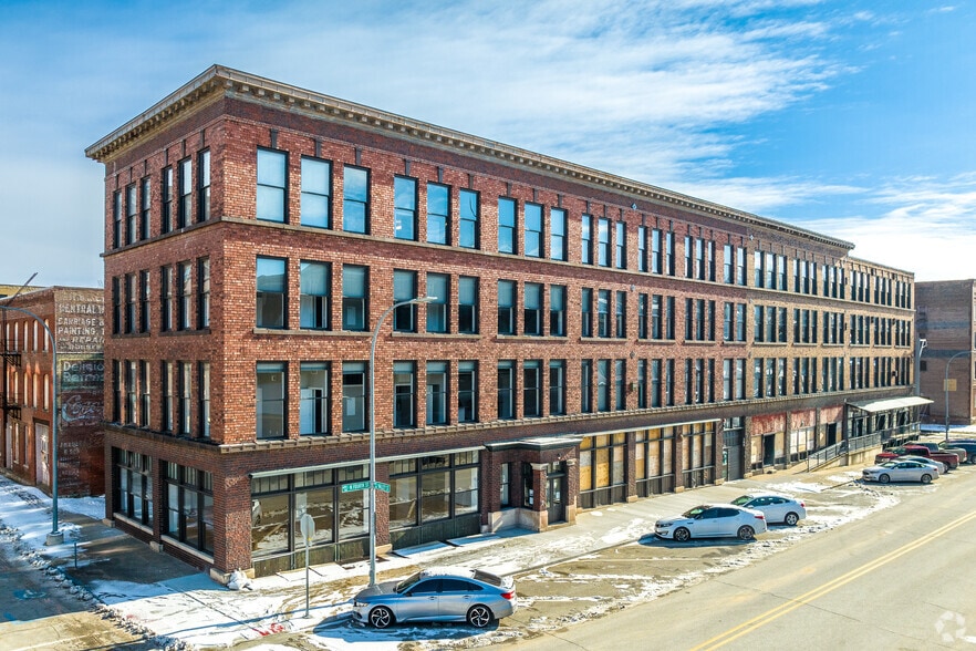 Churchill Lofts - 100-122 N 4th St Burlington IA 52601 | Apartment Finder
