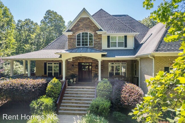 4 br, 4 bath House - 246 Valley Meadow Dr - 246 Valley Meadow Dr Chapel ...