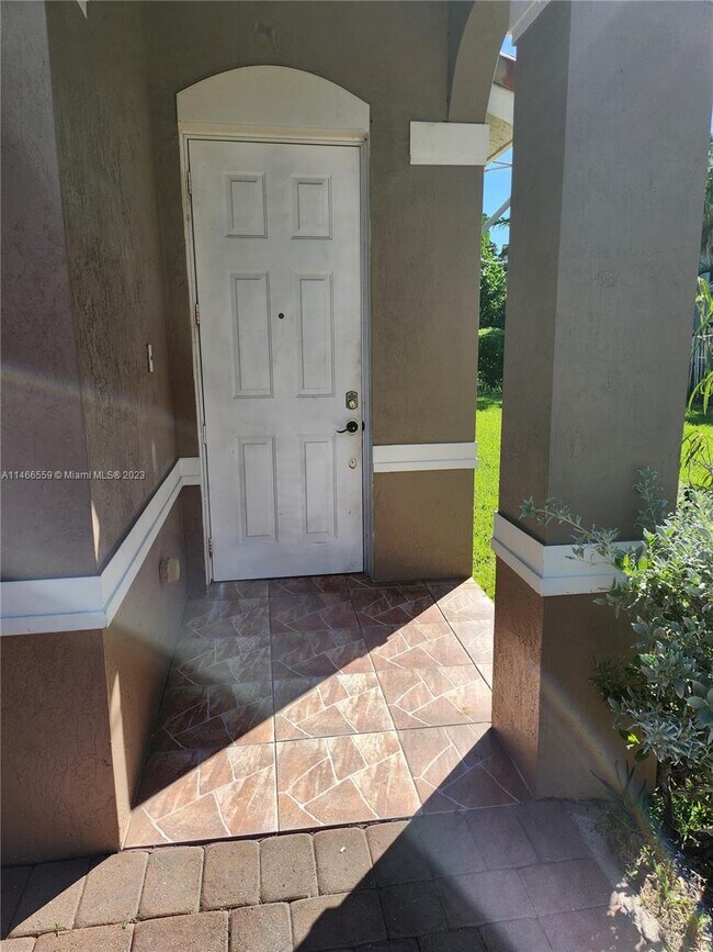 27329 SW 138th Ct - 27329 SW 138th Ct Homestead FL 33032 | Apartment Finder