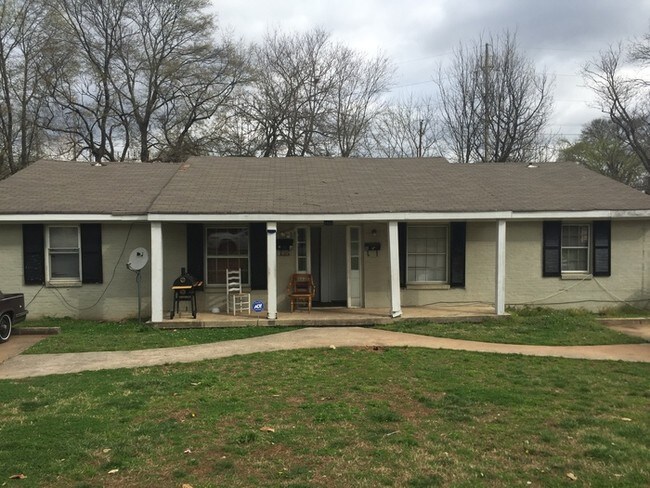 Beautiful Duplex - 1401 Vesta Ave Atlanta GA 30344 | Apartment Finder