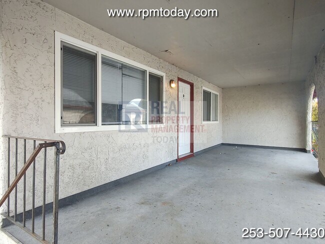 Remodeled 2 Bedroom Unit in Lacey! - 6104 Glen Mary Ln SE Lacey WA ...