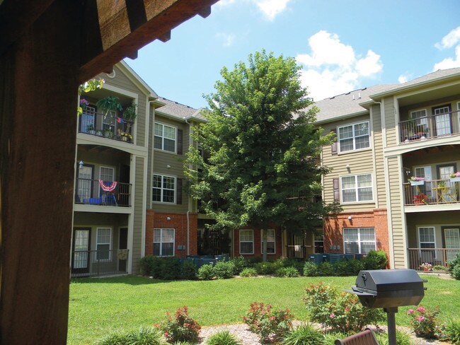 Terraces at Copper Leaf - 300-308 E Peachtree Dr Nixa MO 65714 ...