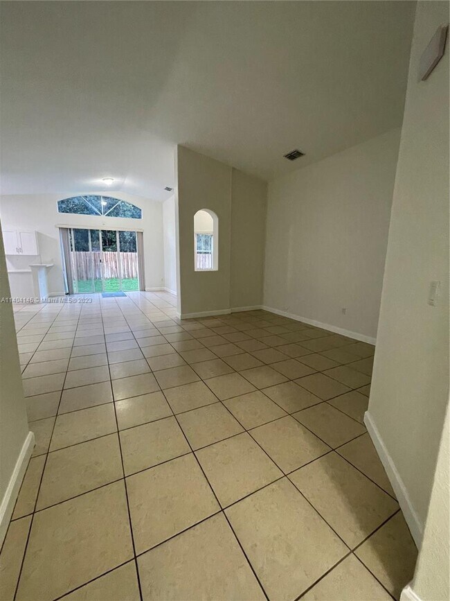 14871 SW 22nd Terrace - 14871 SW 22nd Terrace Miami FL 33185 ...