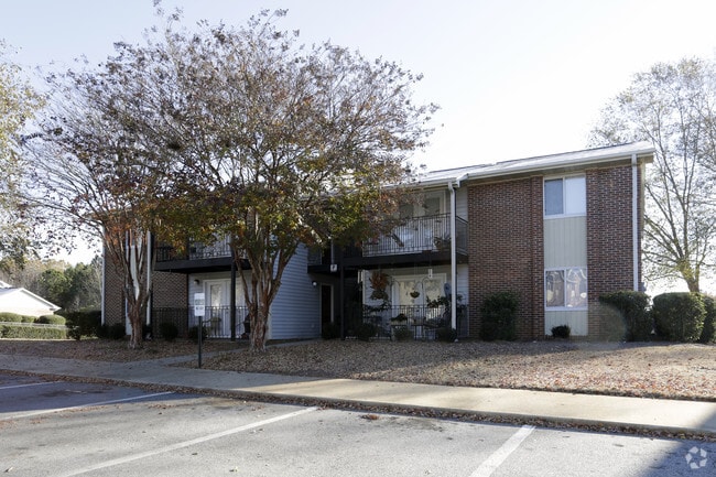 Summercrest Apartments - 116 Garlington St Laurens SC 29360 | Apartment ...