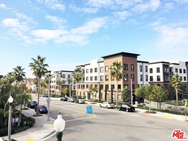 12871 W Runway Rd - 12871 W Runway Rd Los Angeles CA 90094 | Apartment ...