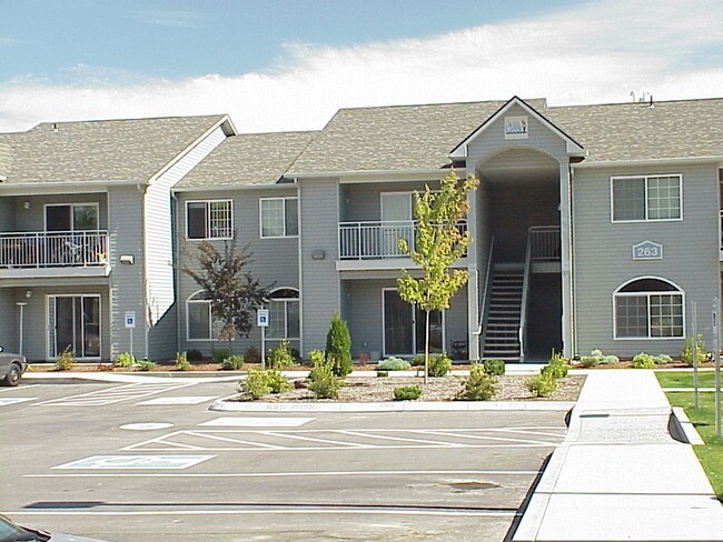 Mill Creek Commons - Middleton, ID | Apartment Finder