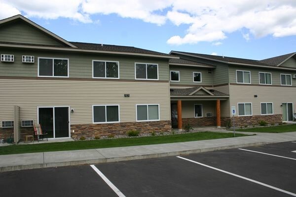 Timber Ridge Apartments - 2019-2215 NW Conifer Ave Bemidji MN 56601 ...