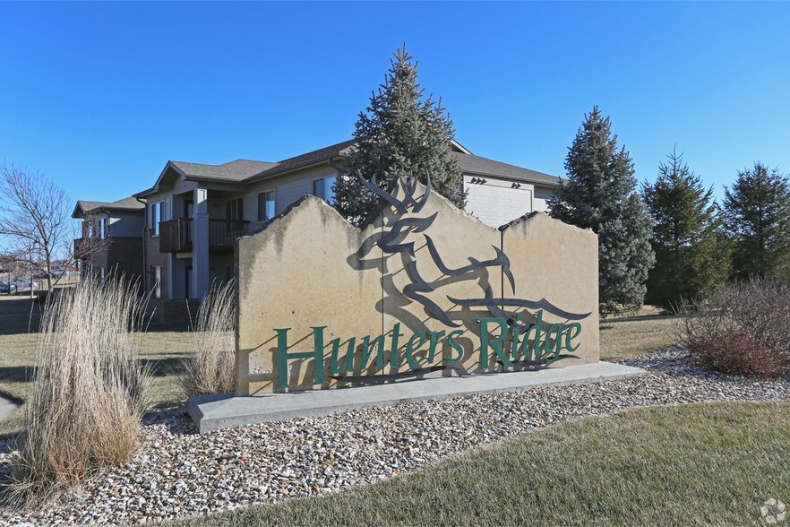 Hunters Ridge - 1801 N Park Dr Junction City KS 66441 | Apartment Finder