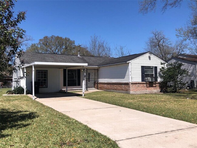 6111 Annunciation St - 6111 Annunciation St Houston TX 77016 ...