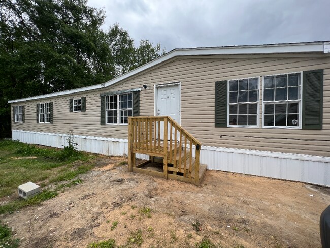 2181 Poinsettia Ave - 2181 Poinsettia Ave Summerville SC 29486 ...