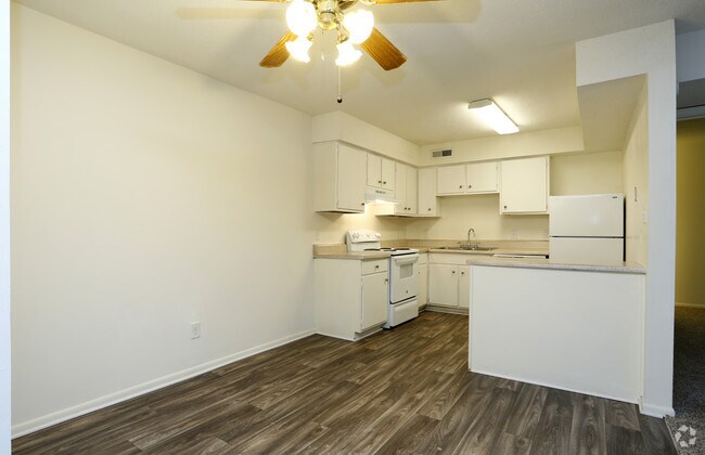 Tree Top Apartments - Raleigh, NC | Apartment Finder