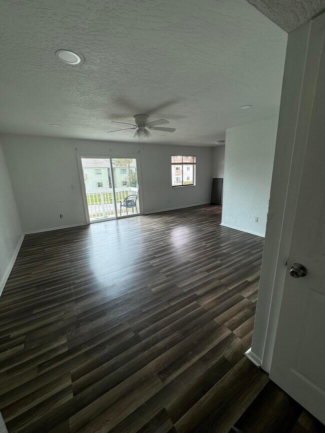 2022 Tree Ridge Ln NE - 2022 Tree Ridge Ln NE Palm Bay FL 32905 ...