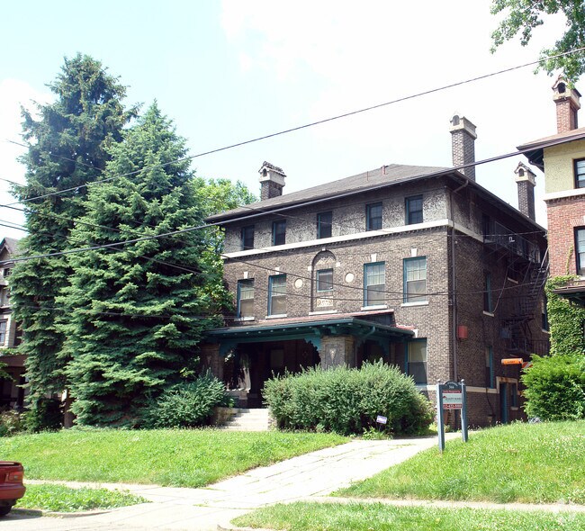 372 S Winebiddle St - 372 S Winebiddle St Pittsburgh PA 15224 ...