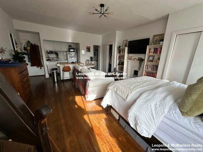 21 Mount Vernon Sq - 21 Mount Vernon Sq Boston MA 02108 | Apartment Finder
