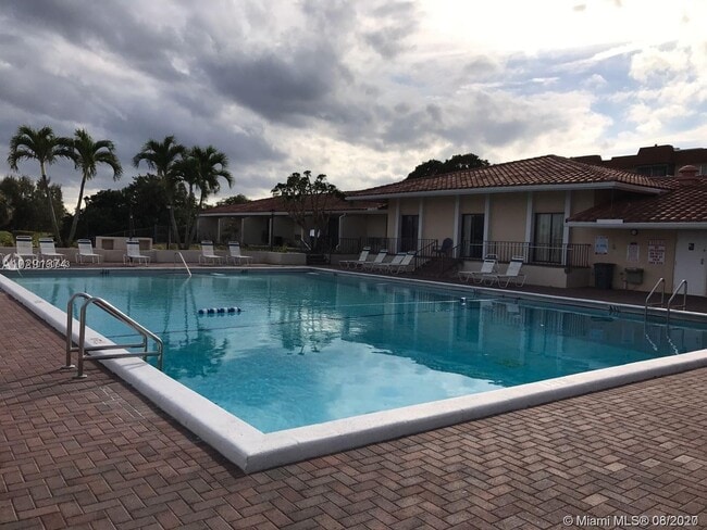 4174 Inverrary Dr - 4174 Inverrary Dr Lauderhill FL 33319 | Apartment ...