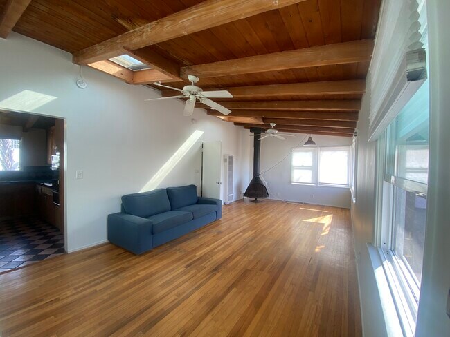 15 Anchorage St - 15 Anchorage St Marina Del Rey CA 90292 | Apartment ...