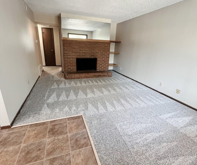 1822 Knox St - 1822 Knox St Lincoln NE 68521 | Apartment Finder