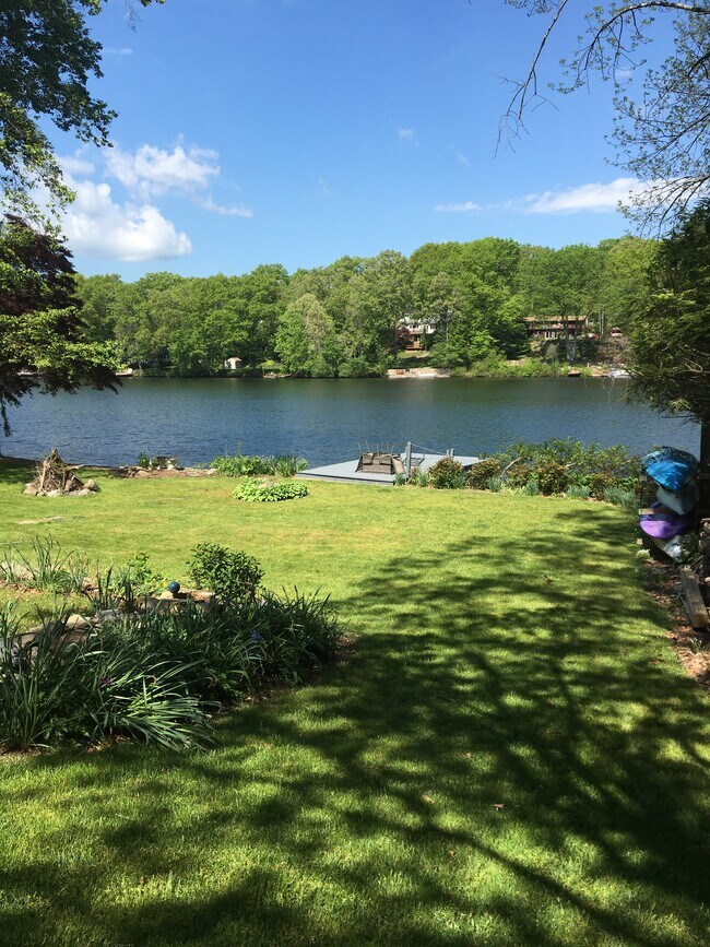 94 Samp Mortar Dr - 94 Samp Mortar Dr Fairfield CT 06824 | Apartment Finder