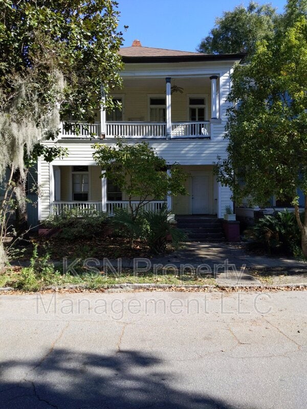 1914 Barnard St - 1914 Barnard St Savannah GA 31401 | Apartment Finder