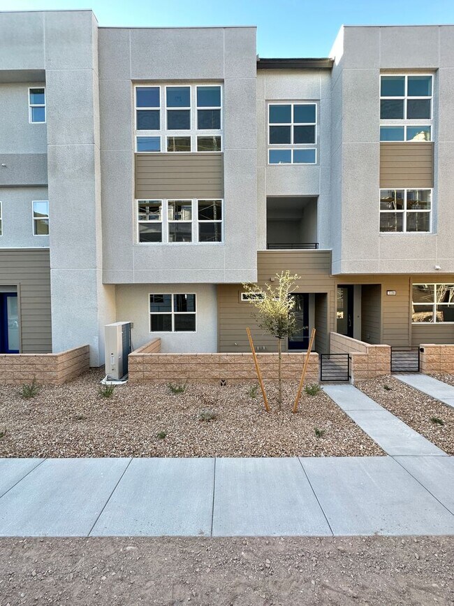 Via Inspirada & Va Centro - 3341 Esker Rdg Ave Henderson NV 89044 ...