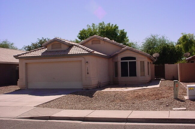 Dave Brown Millett Ranch (Gilbert and Warn... - 189 W Jasper Dr Gilbert ...