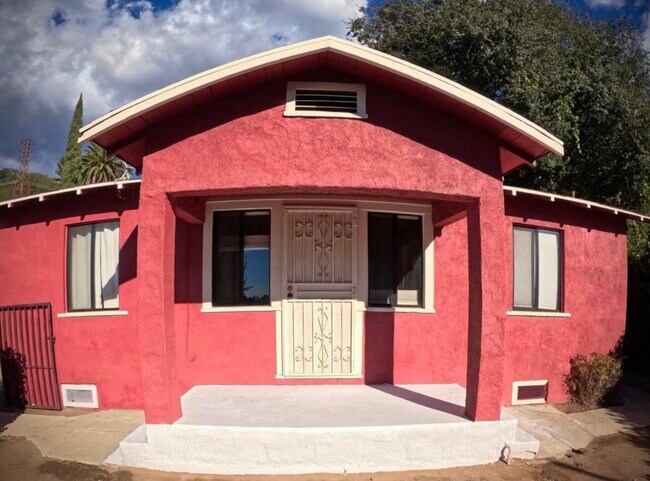 6256 Strickland Ave - 6256 Strickland Ave Los Angeles CA 90042 ...