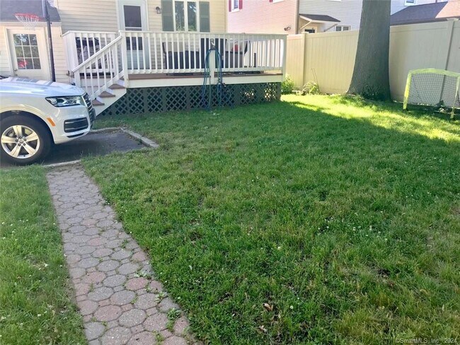 17 Havemeyer Ln - 17 Havemeyer Ln Greenwich CT 06830 | Apartment Finder