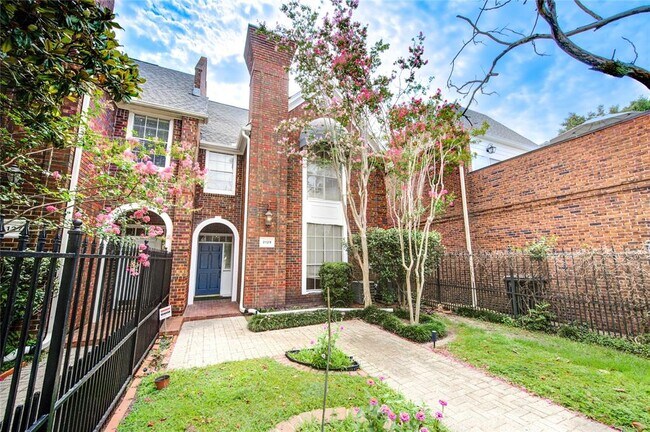 2129 Peckham St - 2129 Peckham St Houston TX 77019 | Apartment Finder