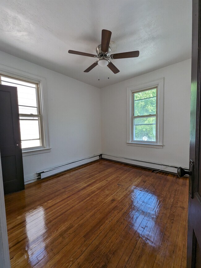 16 Cator Ave - 16 Cator Ave Jersey City NJ 07305 | Apartment Finder