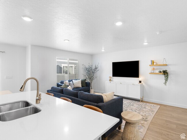 366 N Turn Turtle Ct - 366 N Turn Turtle Ct Saratoga Springs UT 84045 ...