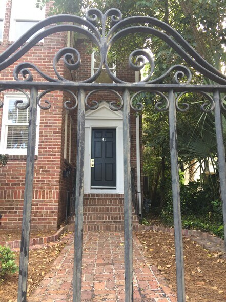 41 A Smith St - 41 A Smith St Charleston SC 29401 | Apartment Finder