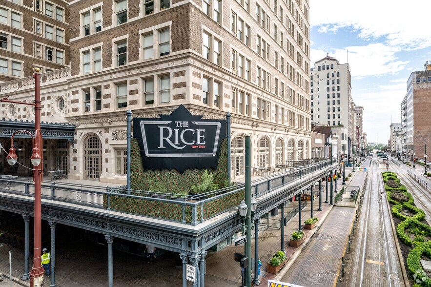 The Rice - 909 Texas Ave Houston TX 77002 | Apartment Finder