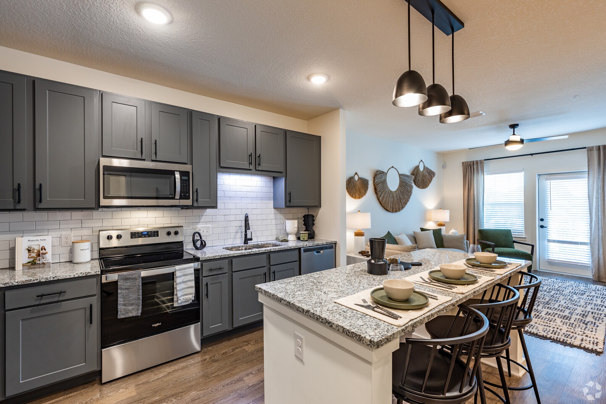 The Baldwin - 800 Lombard St Orlando FL 32807 | Apartment Finder