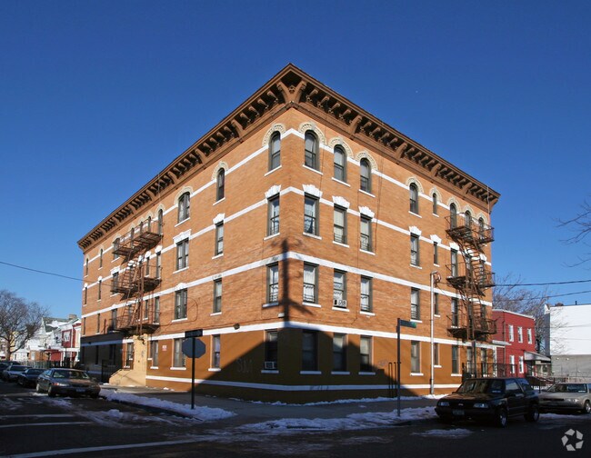 95-101 Weldon St - 95-101 Weldon St Brooklyn NY 11208 | Apartment Finder