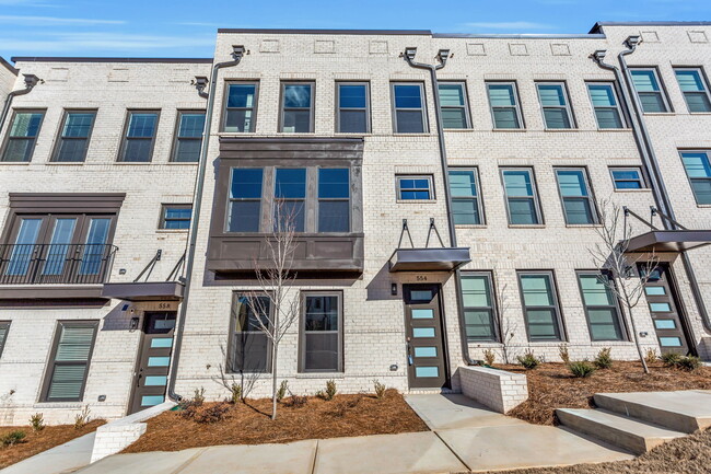 554 Whitlox Rd NW - 554 Whitlox Rd NW Atlanta GA 30318 | Apartment Finder