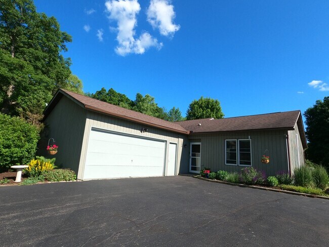 153 Westview Ln - 153 Westview Ln Ithaca NY 14850 | Apartment Finder