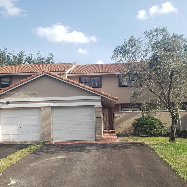 11670 SW 91st Terrace - 11670 SW 91st Terrace Miami FL 33176 ...