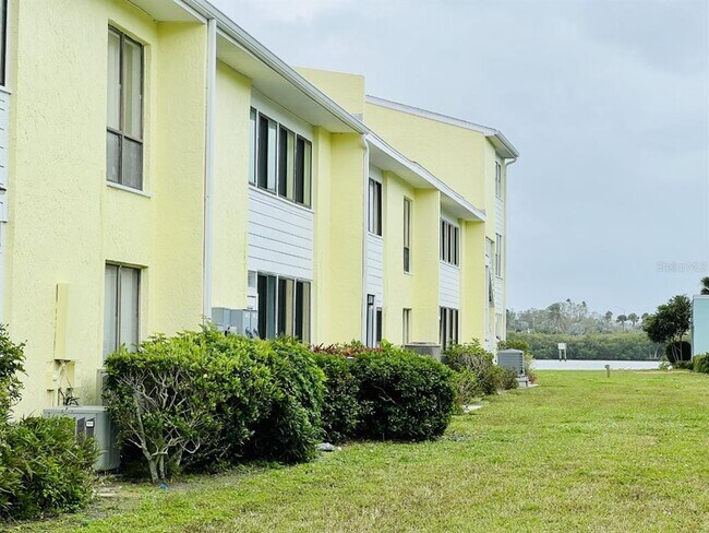 1 Windrush Blvd - 1 Windrush Blvd Indian Rocks Beach FL 33785 ...