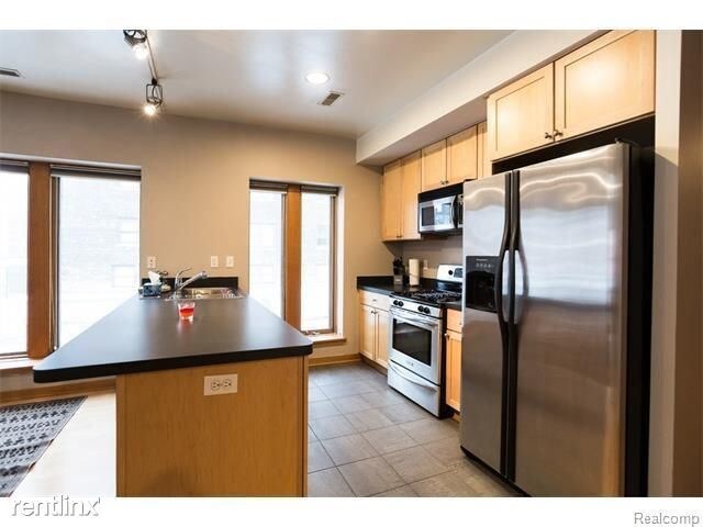 300 Riverfront Dr - 300 Riverfront Dr Detroit MI 48226 | Apartment Finder