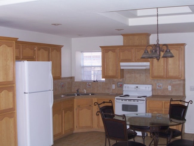 1001 N Sal St - 1001 N Sal St Edinburg TX 78541 | Apartment Finder