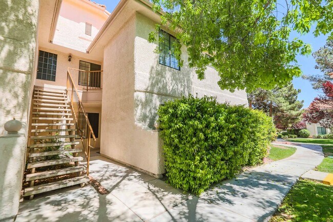 Condo With 2-Car Garage Attached! - 2623 S Durango Dr Las Vegas NV ...