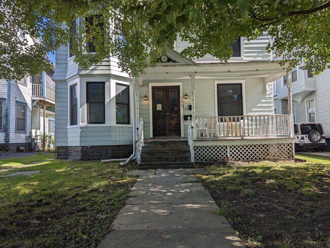 246 Washington Ave - 246 Washington Ave Kingston NY 12401 | Apartment ...